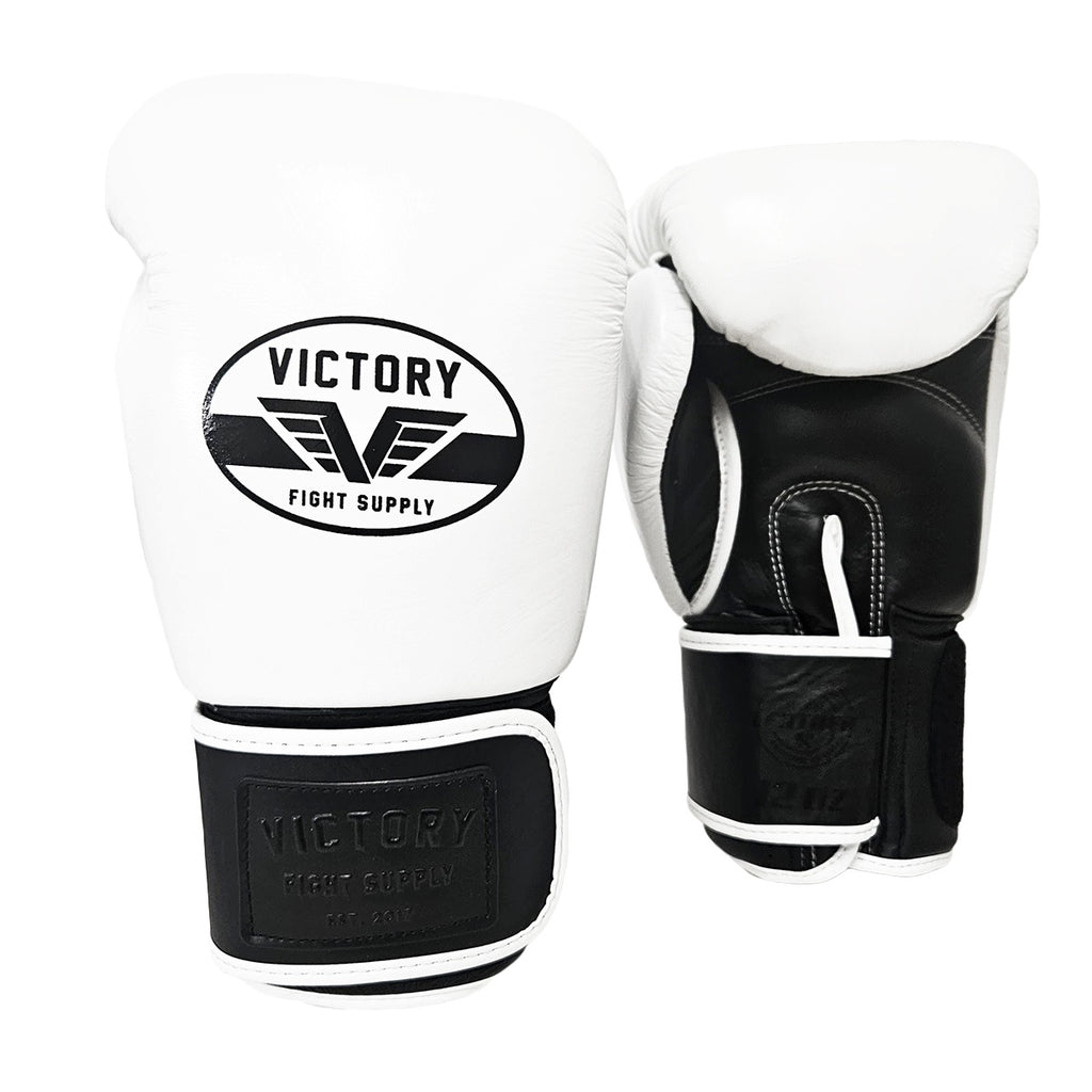 VICTORY GLOVES MUAY THAI LEATHER WHITE/BLACK – MSM FIGHT SHOP